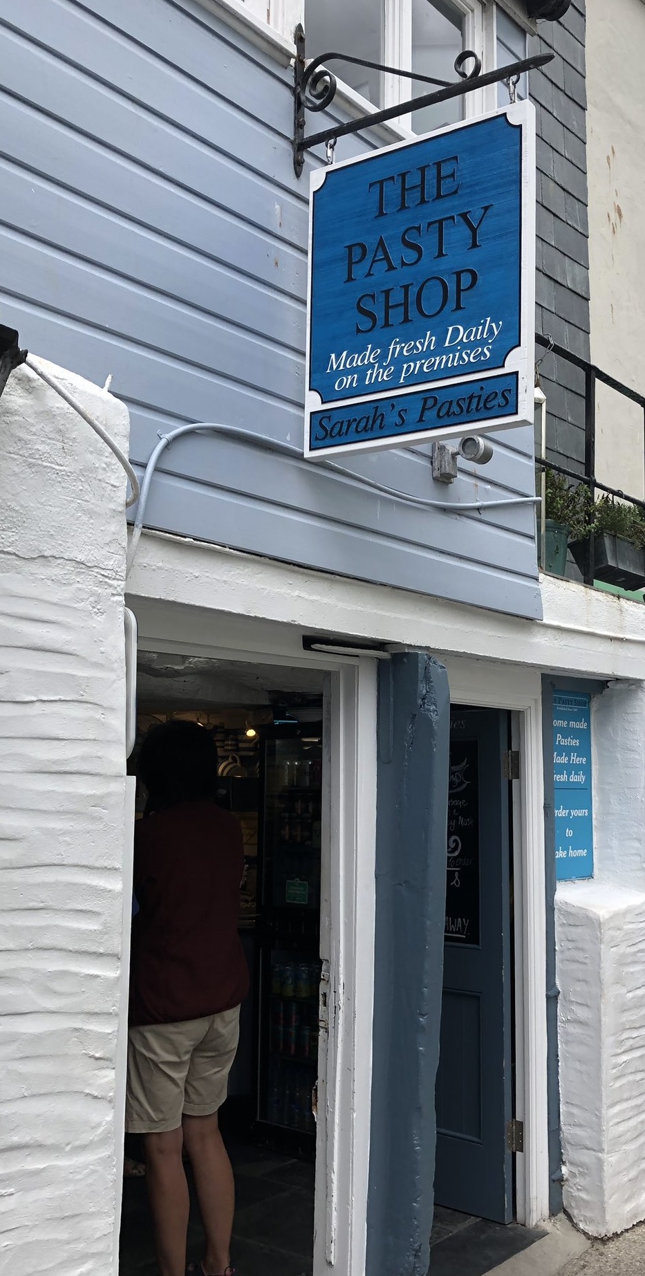 Cornish Pasty Hunting in Looe: Sarah’s Pasties
