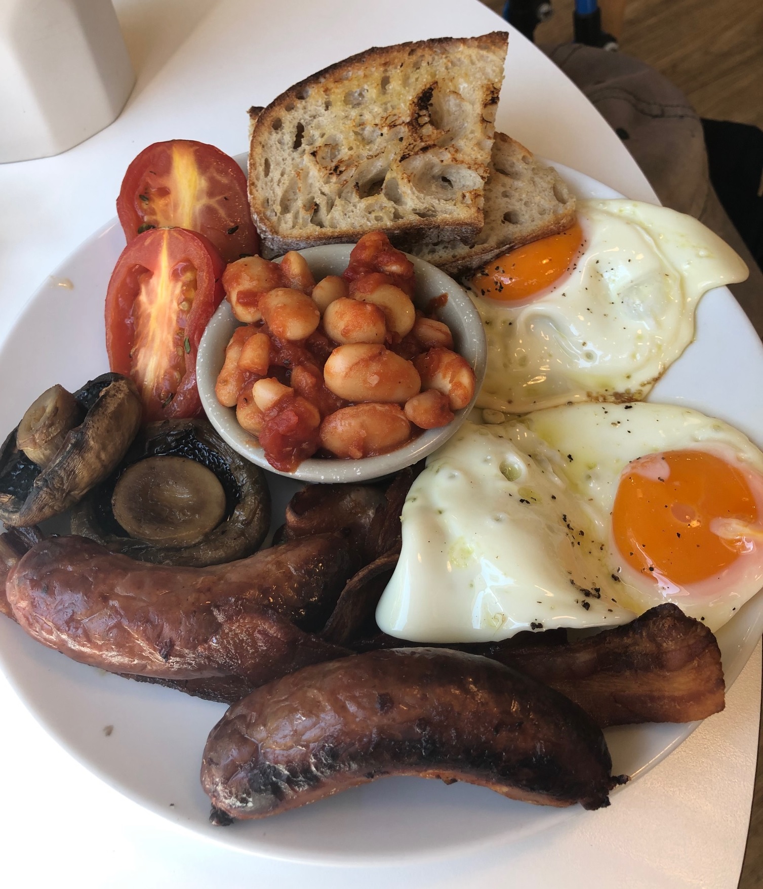 Breakfast at the Two Magpies Bakery in Norwich